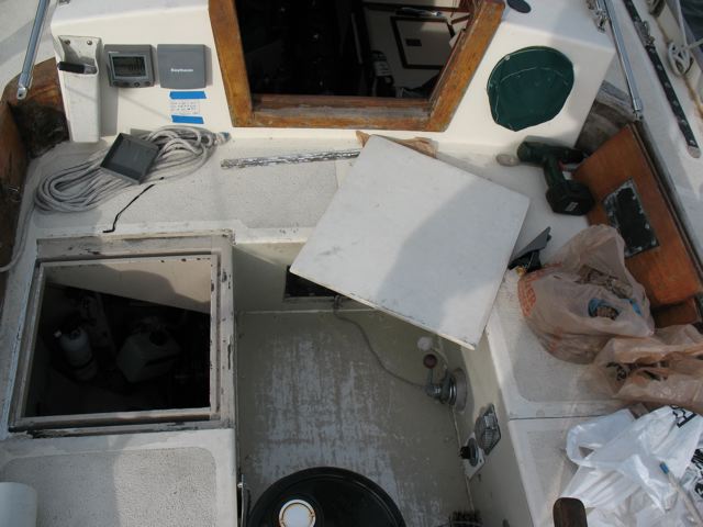 Engine room hatch – SetForSea